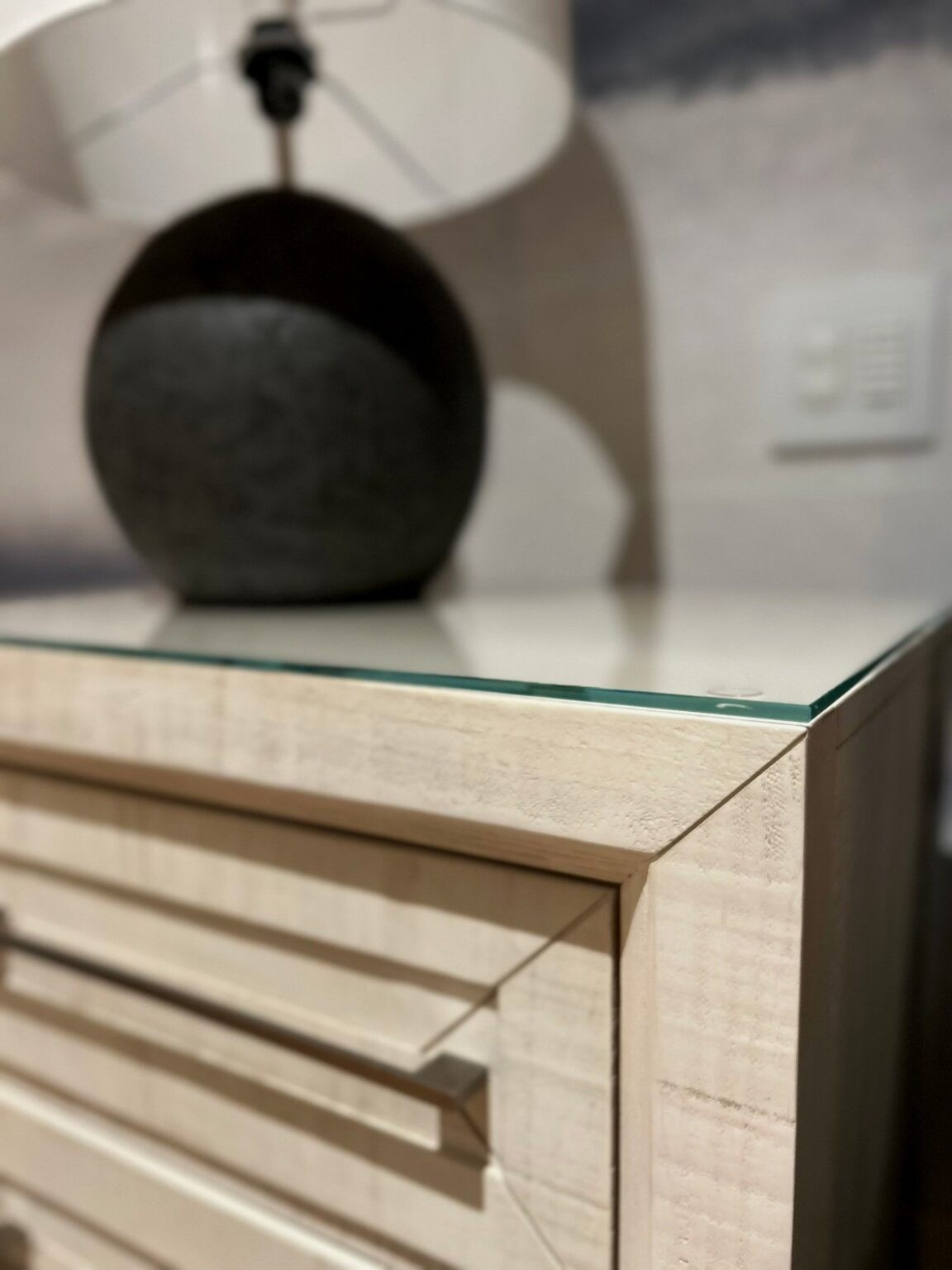 Table Tops in Kelowna, BC | Custom Glass Table Covers | Loyalty Glass